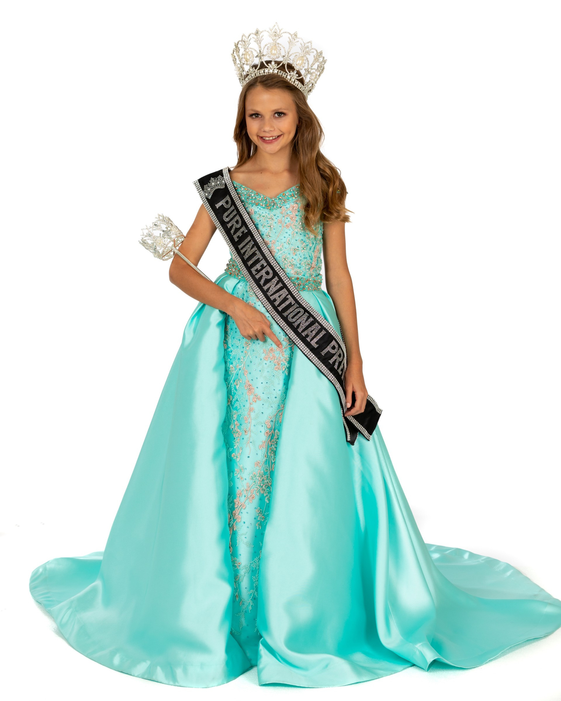 Home [www.pureinternationalpageants.com]