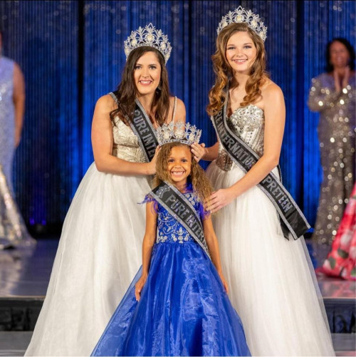 Home [www.pureinternationalpageants.com]