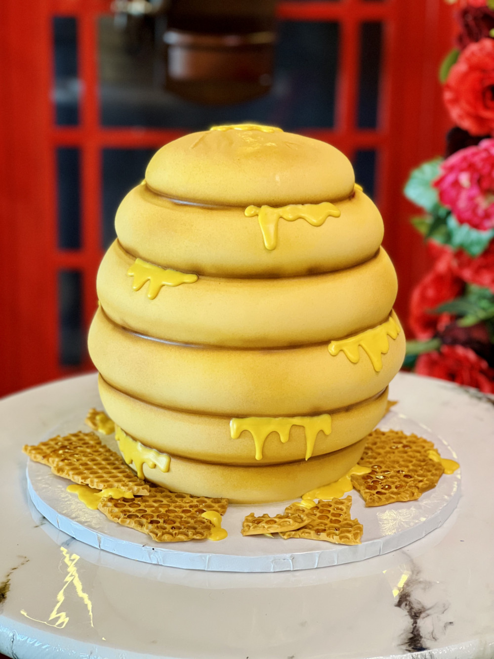 sculpted cakes