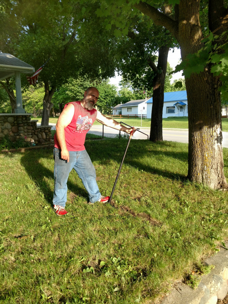 Purchase The Wilton Thinline Trenching Spade. Official Site