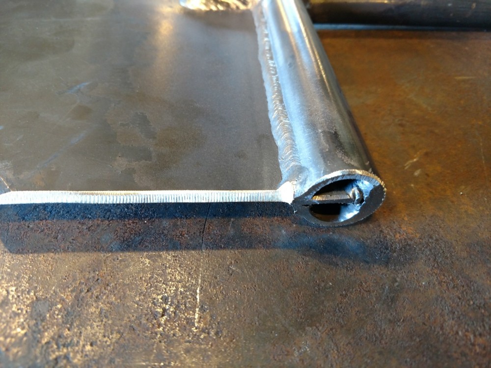 Purchase The Wilton Thinline Trenching Spade. Official Site