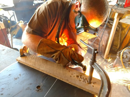 Purchase The Wilton Thinline Trenching Spade. Official Site