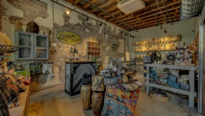 Riverwalk Shops Retail