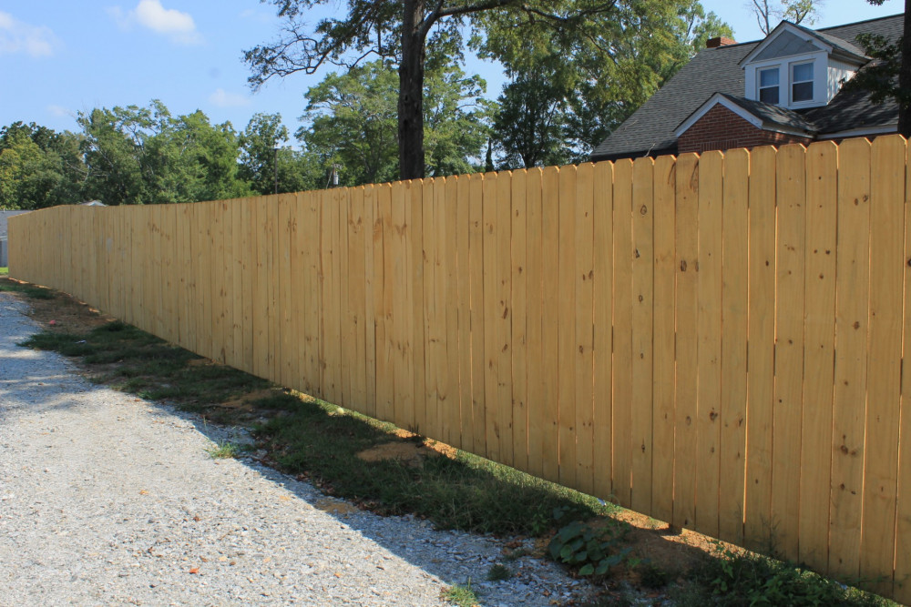 B&W Fence - Residential