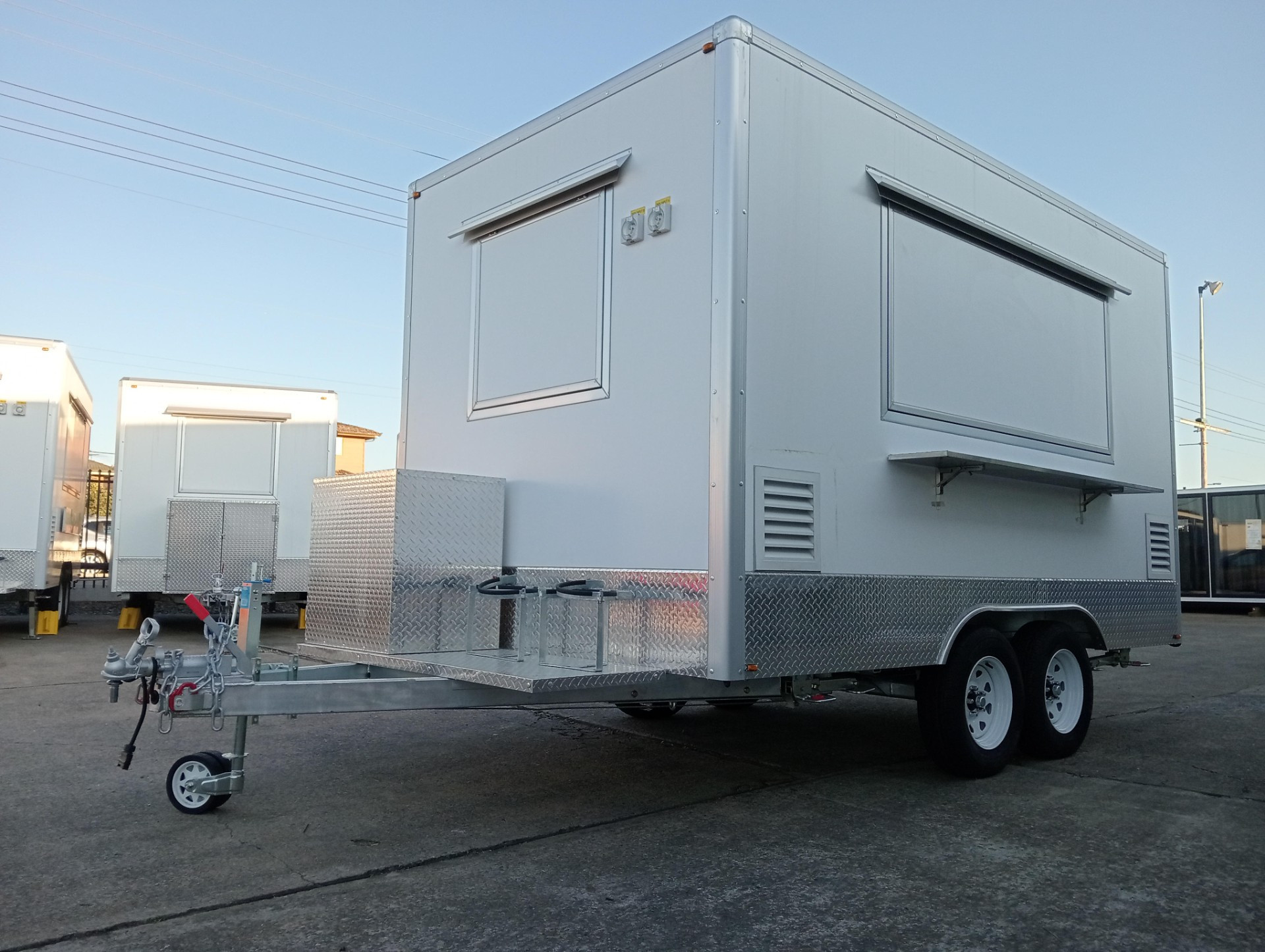 Food Trailers - Trailers2Go
