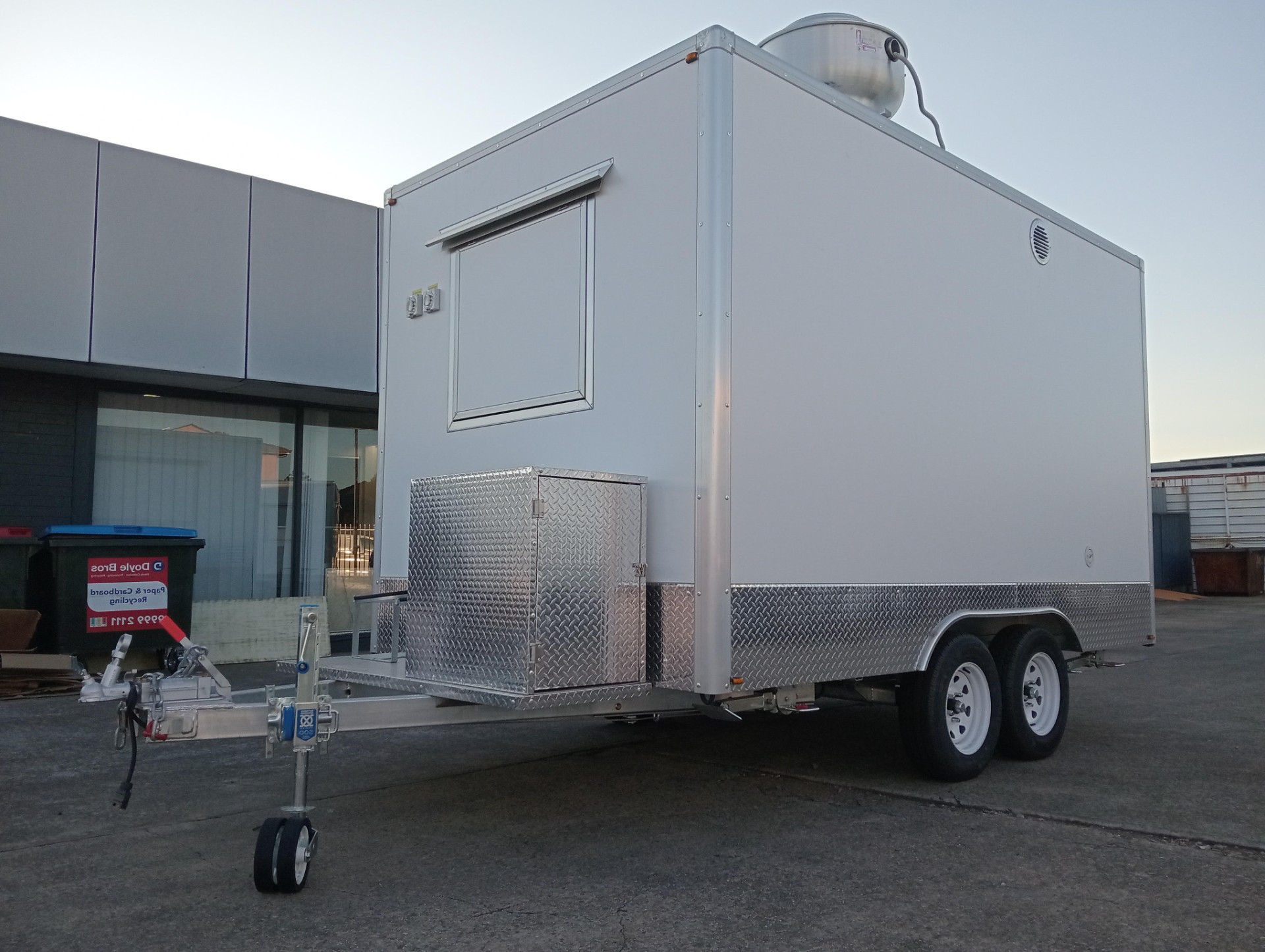 Food Trailers - Trailers2Go