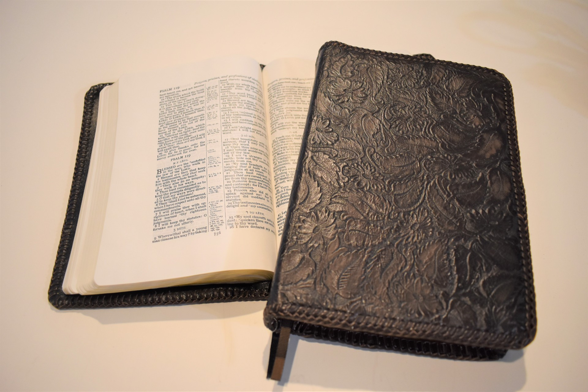 Noble Bibles
