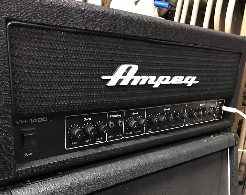 Ampeg VH 140C