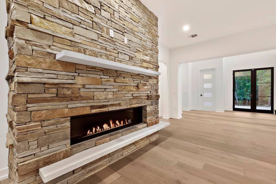 KEN SMITH AND V4 ASSOCIATES