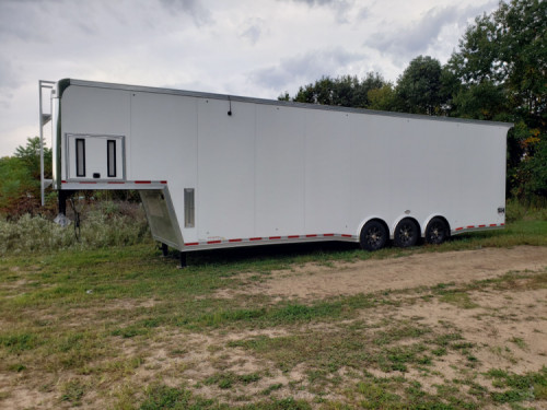 Home [www.ctstrailersales.com]