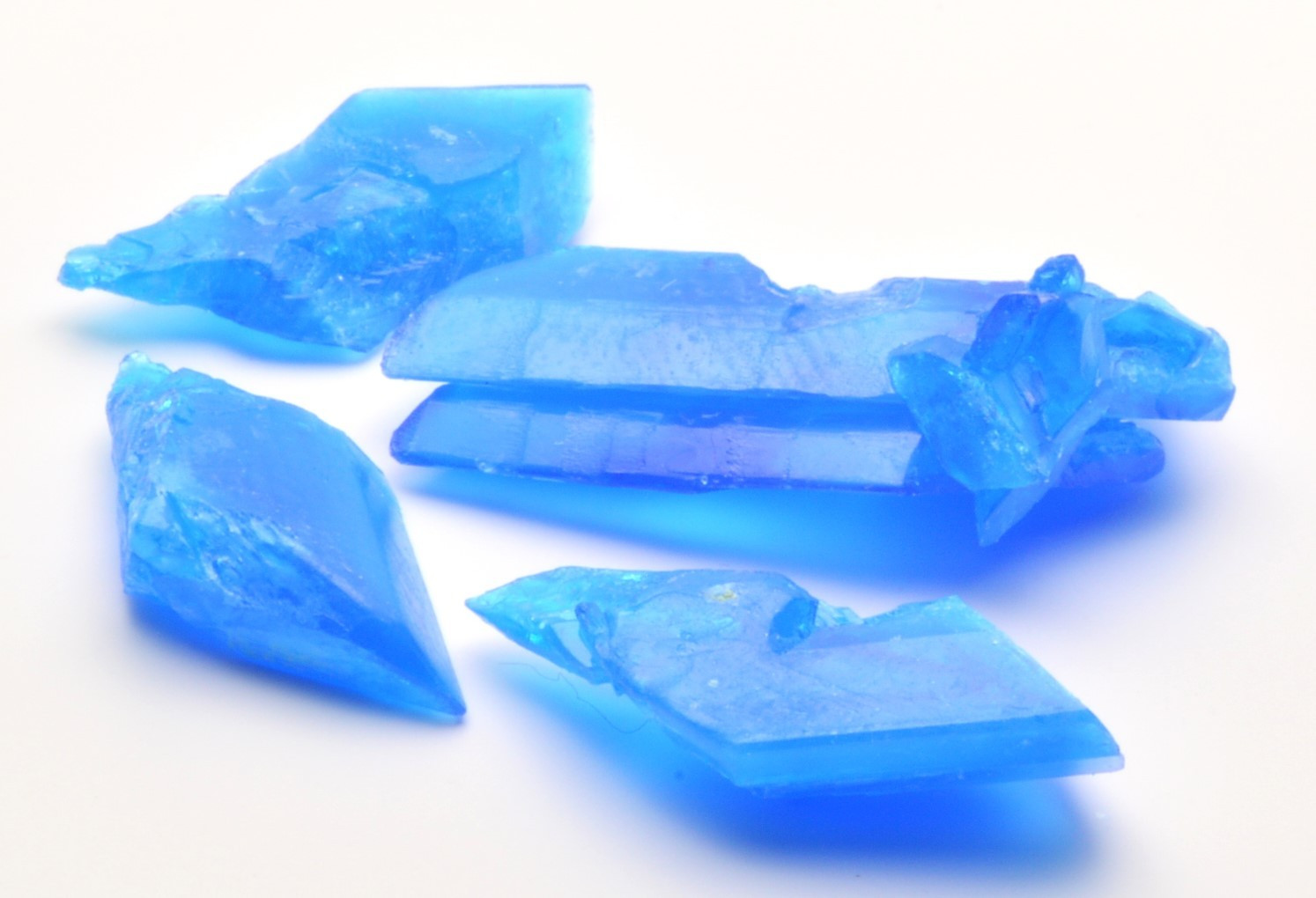 The Magnetic Metals that Color Gemstones