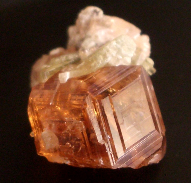 The World of Garnets