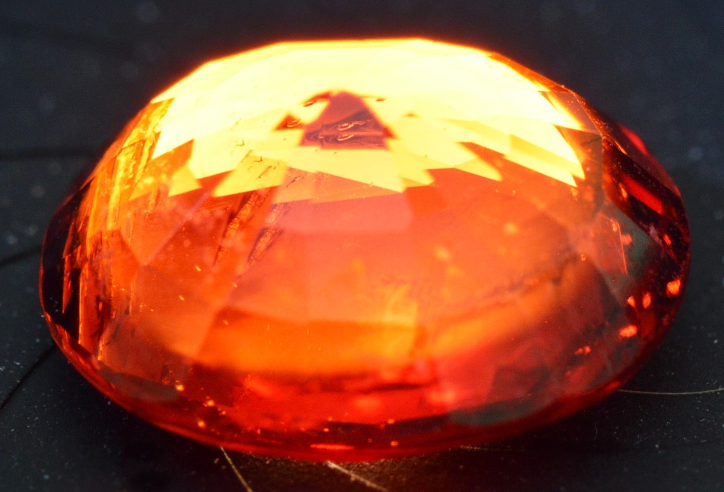 Distinguishing Between Garnet Species and Varieties