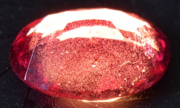 Distinguishing Between Garnet Species and Varieties