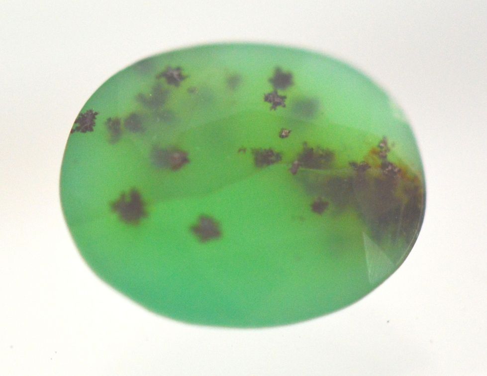The Magnetic Metals that Color Gemstones