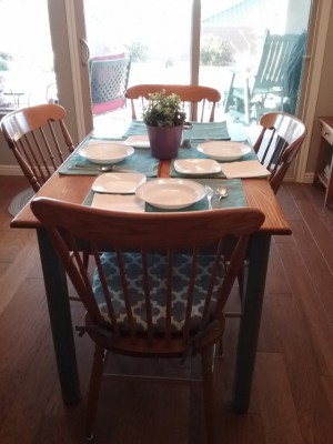 The Best Tabletop Extension Pads | Extend Your Dining Table