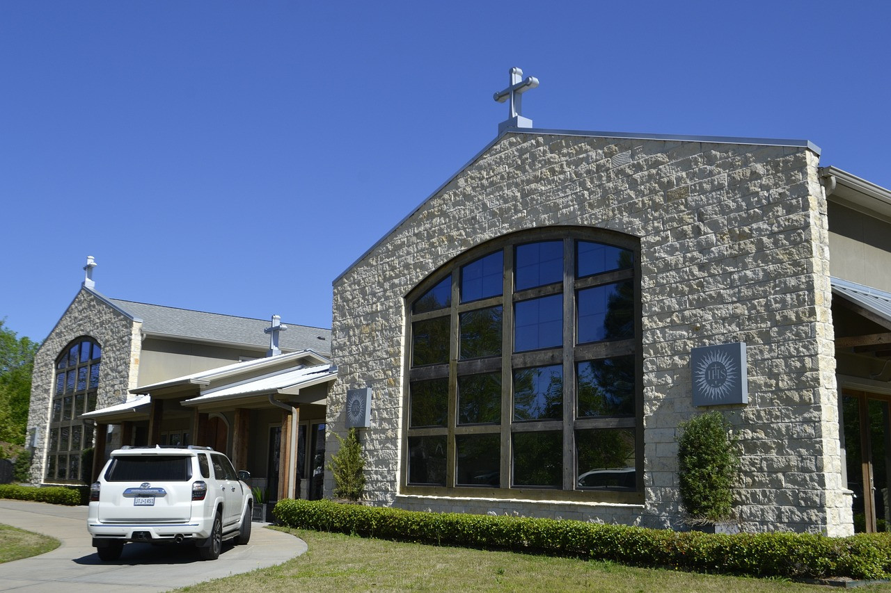 10 key roof maintenance tips for Churches